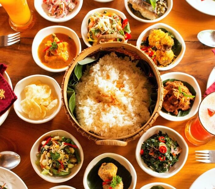 √ 11 Makanan Khas Tanjung Pinang Kepulauan Riau yang Menggoda