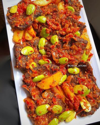 √ 22 Makanan Khas Padang + Harga dan Rekomendasi Resto