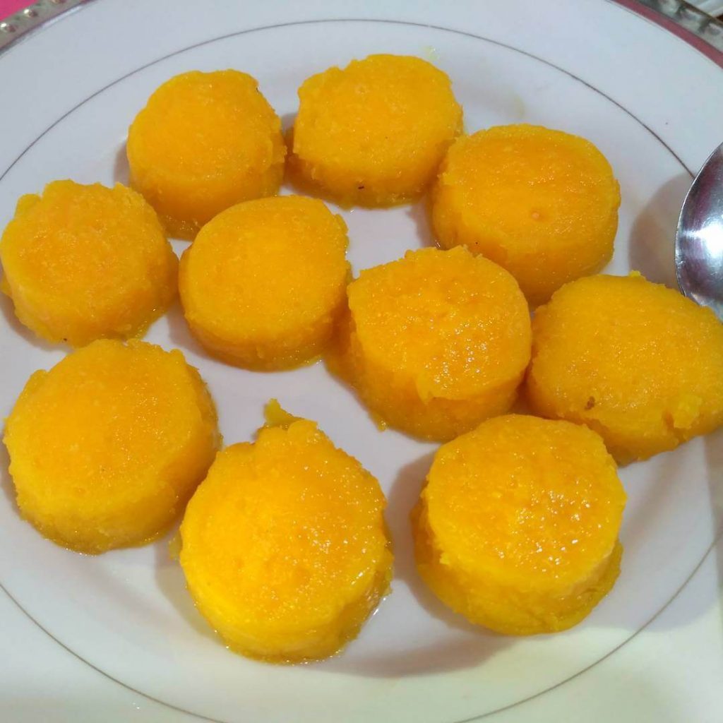 √ 25 Makanan Khas Makassar + Harga & Rekomendasi Resto