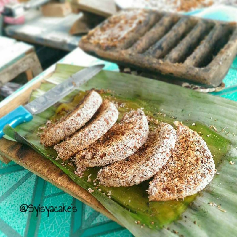 √ 25 Makanan Khas Makassar + Harga & Rekomendasi Resto