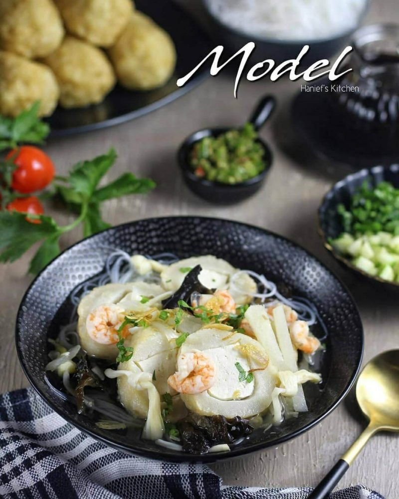 √ 21 Makanan Khas Palembang + Harga & Rekomendasi Resto