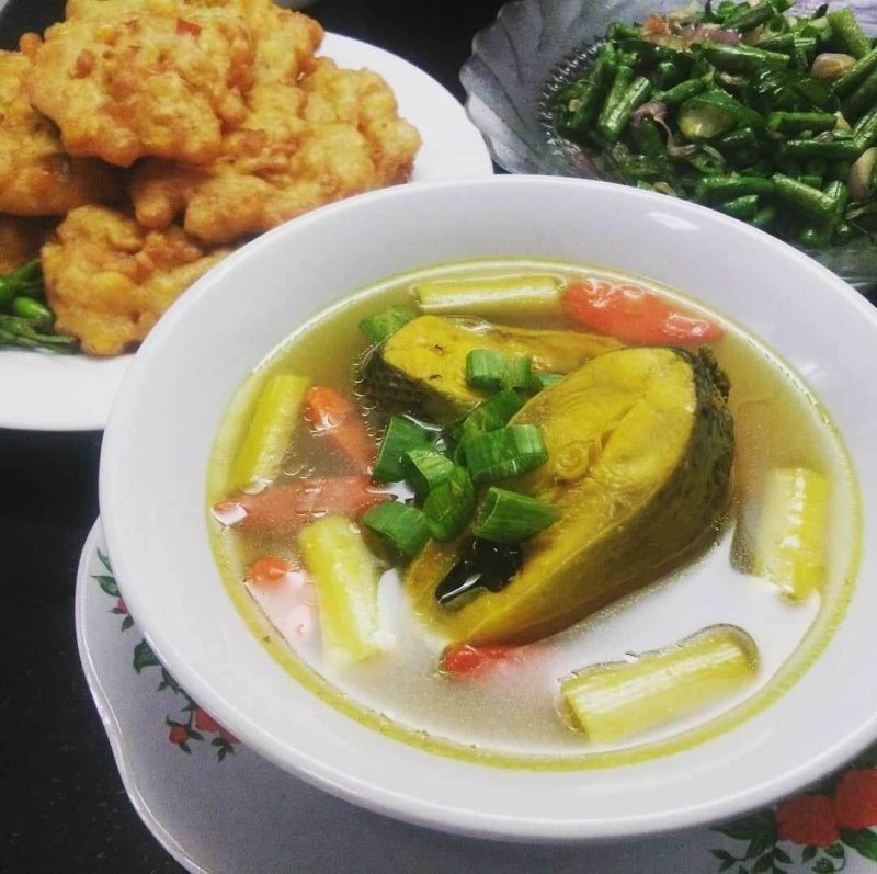 √ 25 Makanan Khas Makassar + Harga & Rekomendasi Resto