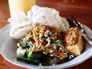 √ 17 Makanan Khas Pacitan + Harga dan Rekomendasi Resto